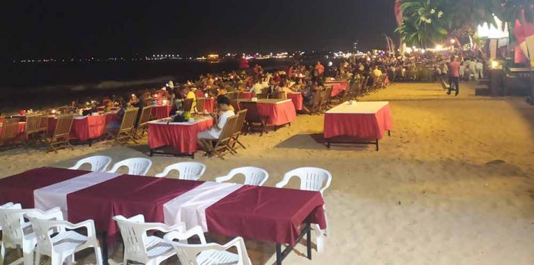 Paket Tour Pantai Pandawa Bali ; GWK, Pandawa, Uluwatu & Jimbaran